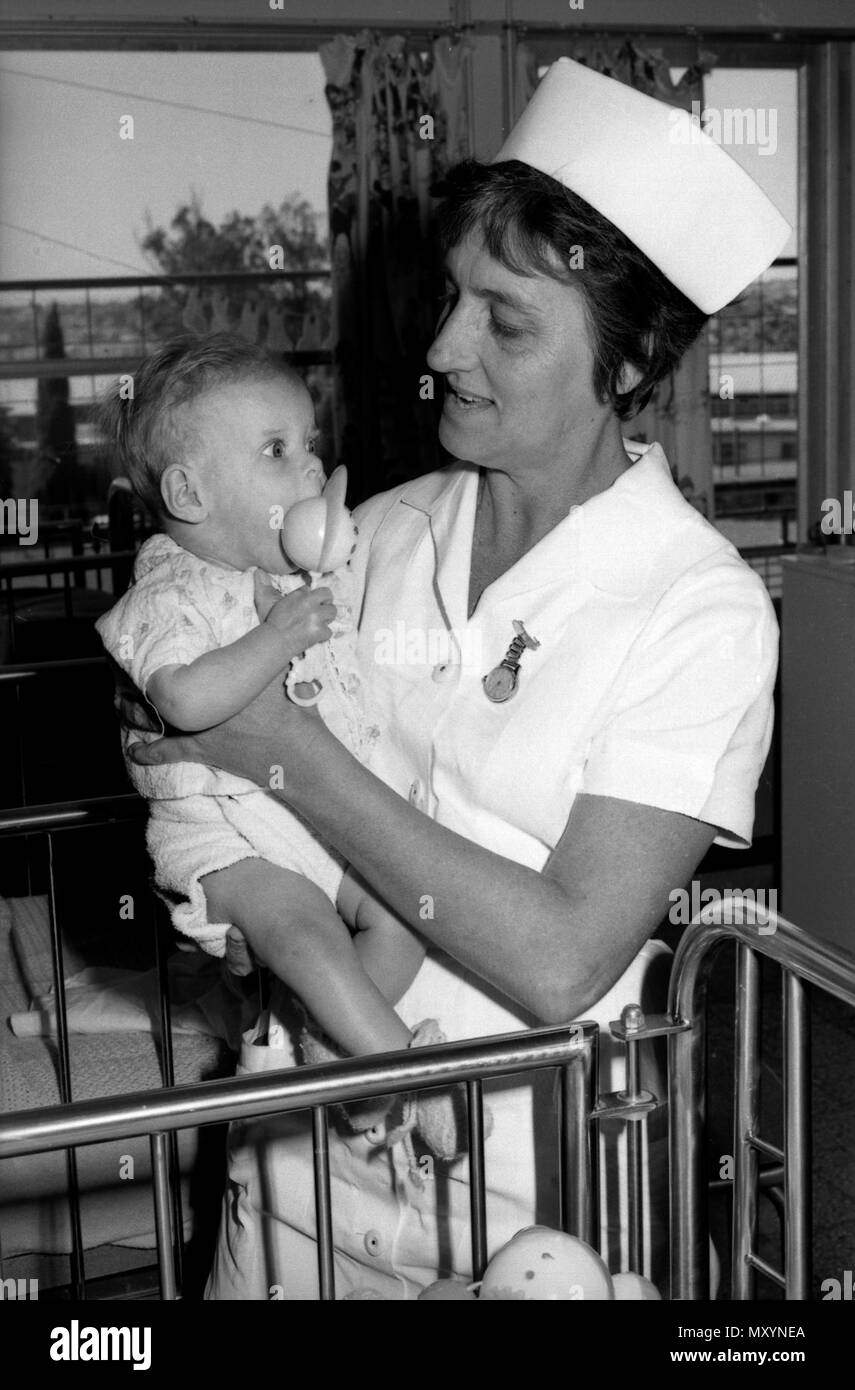 1970s hospital hi-res stock photography and images - Alamy