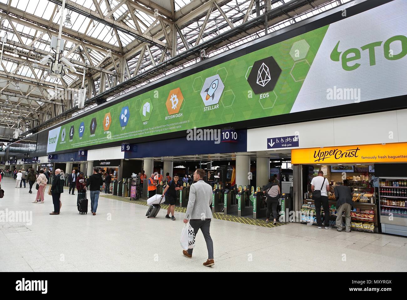 Waterloo Station London England Stock Photo - Alamy