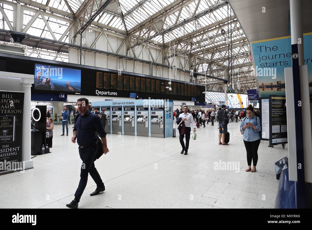 Waterloo Station London England Stock Photo - Alamy