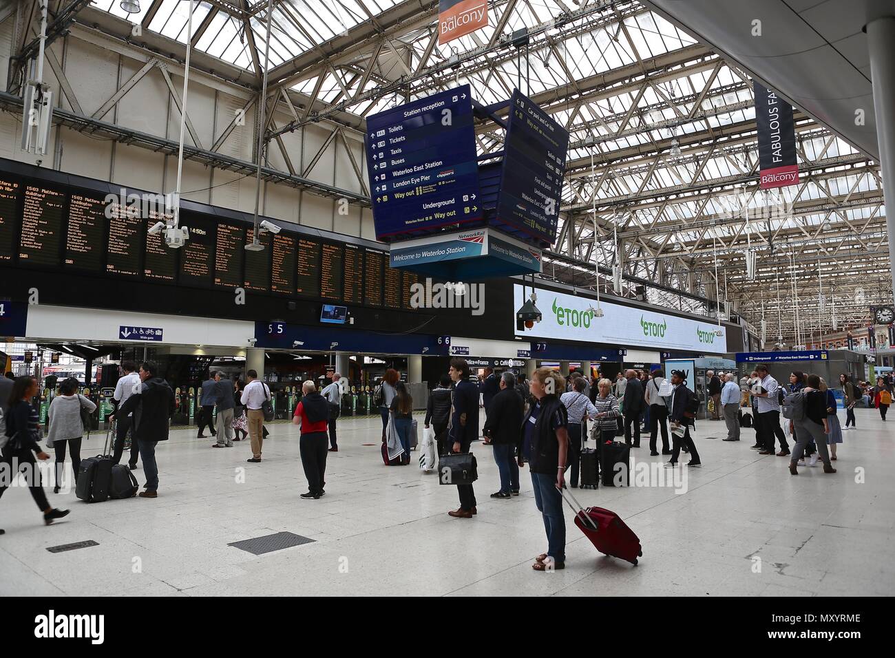 Waterloo Station London England Stock Photo - Alamy