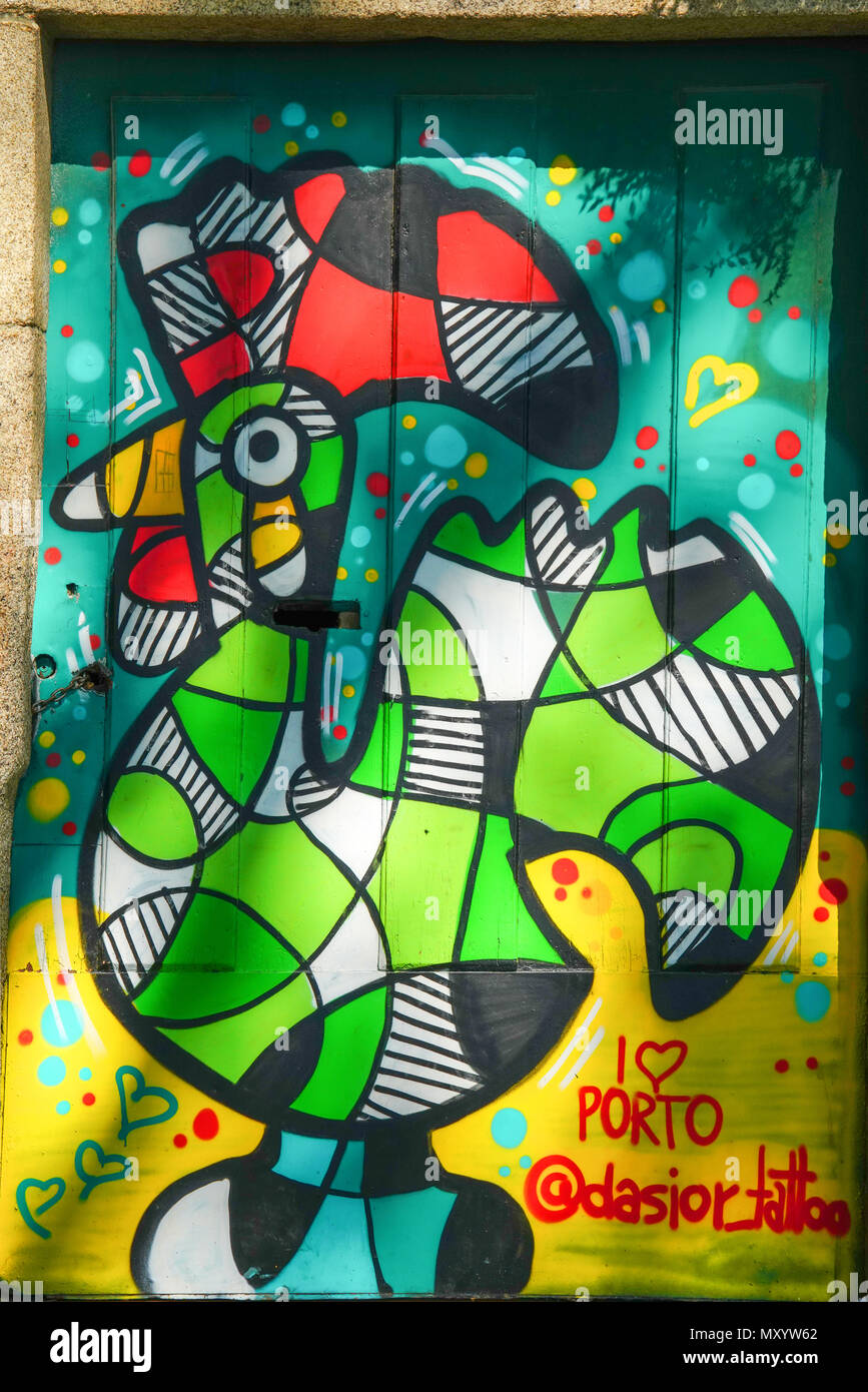 Street art and graffiti in Porto, Portugal Stock Photo - Alamy