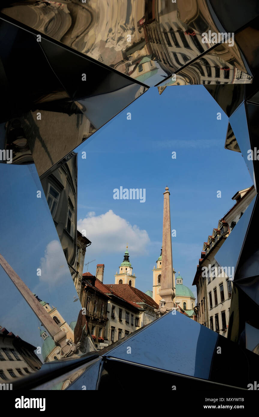 Robba fountain and Cathedral, Ljubljana, Slovenia Stock Photo - Alamy