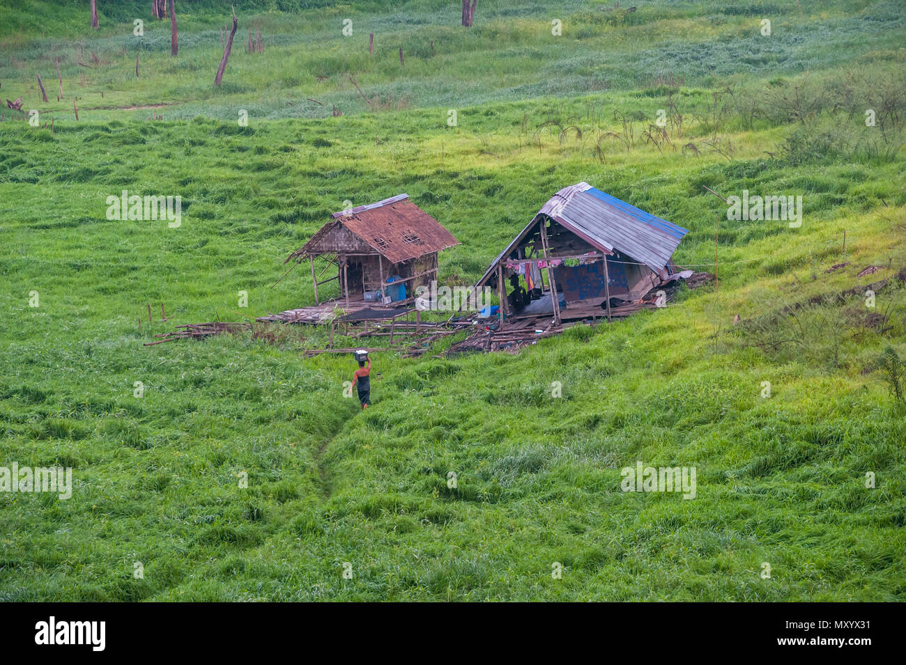 Thailand village poor poverty hi-res stock photography and images - Alamy