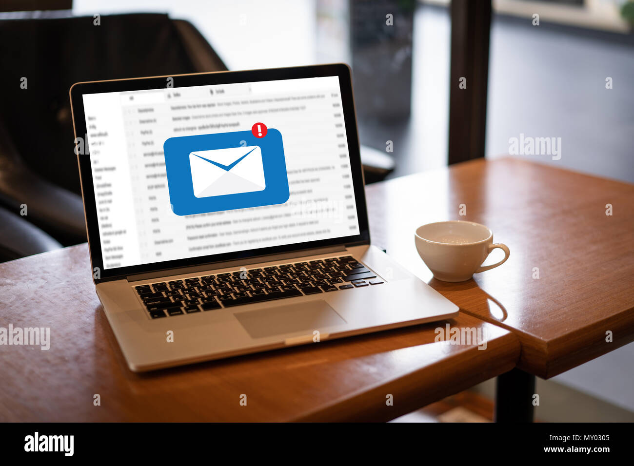 Mail Communication Connection message to mailing contacts phone Global ...