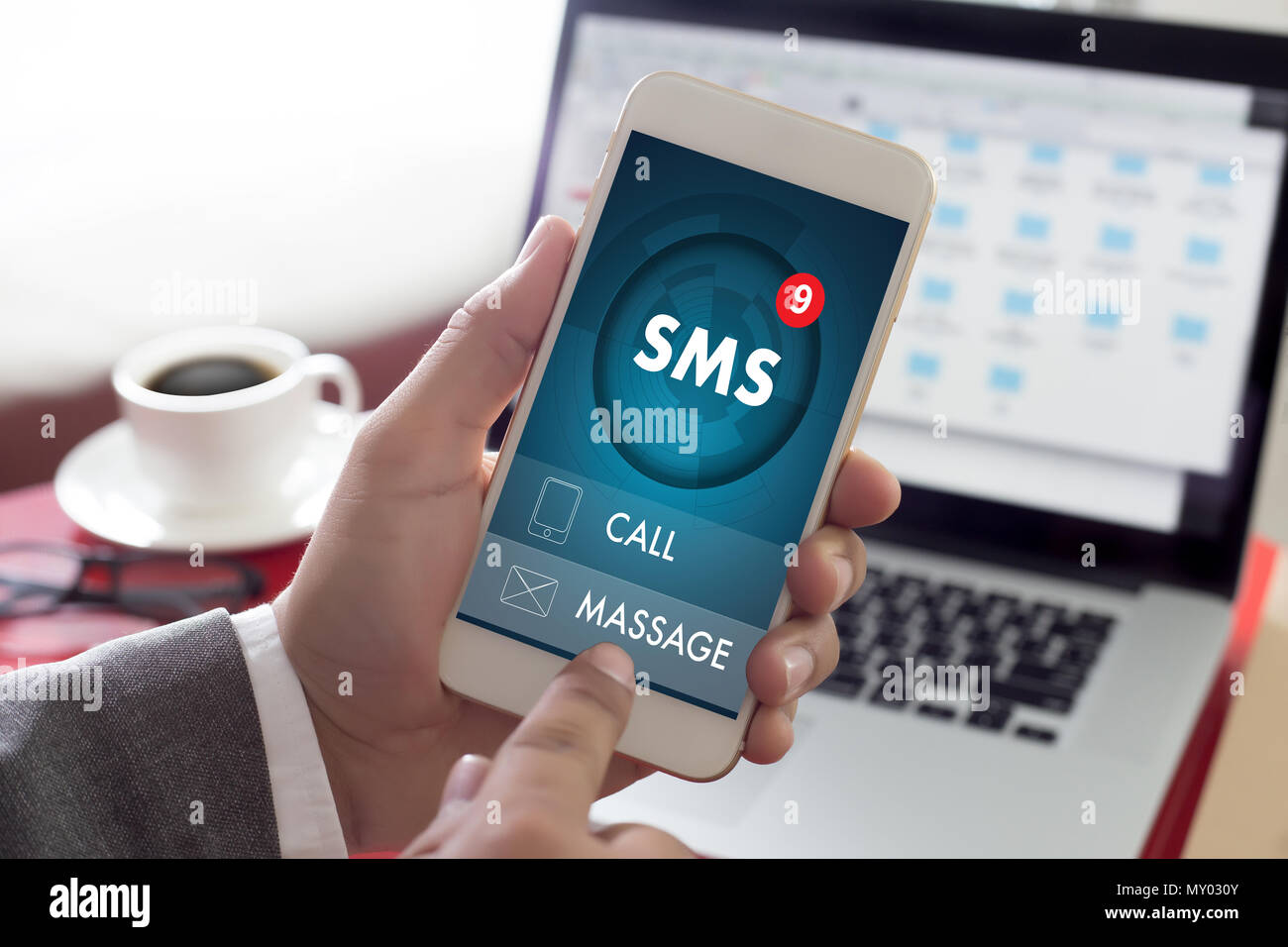 Messaging communication notification alert hi-res stock photography and ...