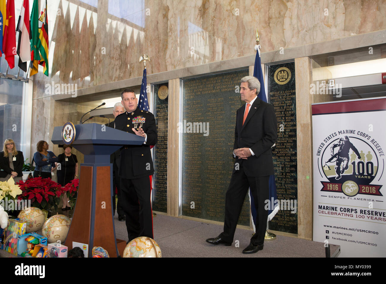 Brig gen kurt w stein hi-res stock photography and images - Alamy