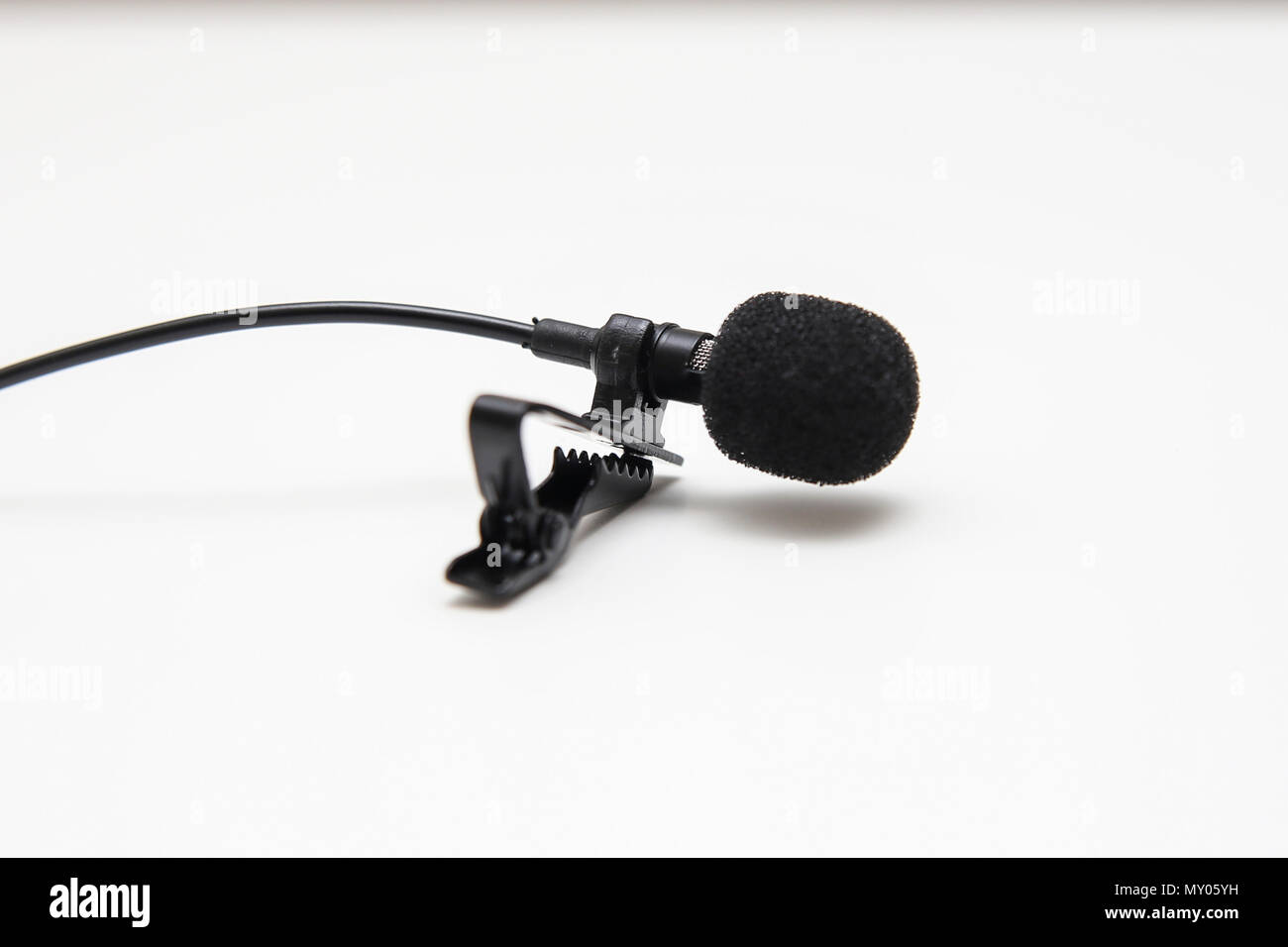 Lapel microphone hi-res stock photography and images - Alamy