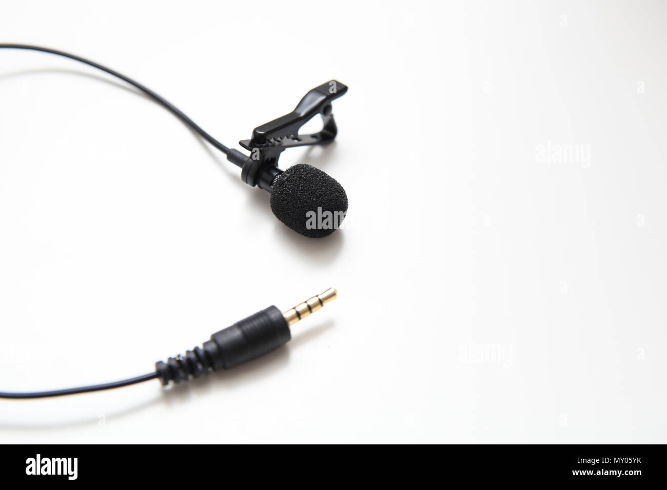 Lapel microphone hi-res stock photography and images - Alamy