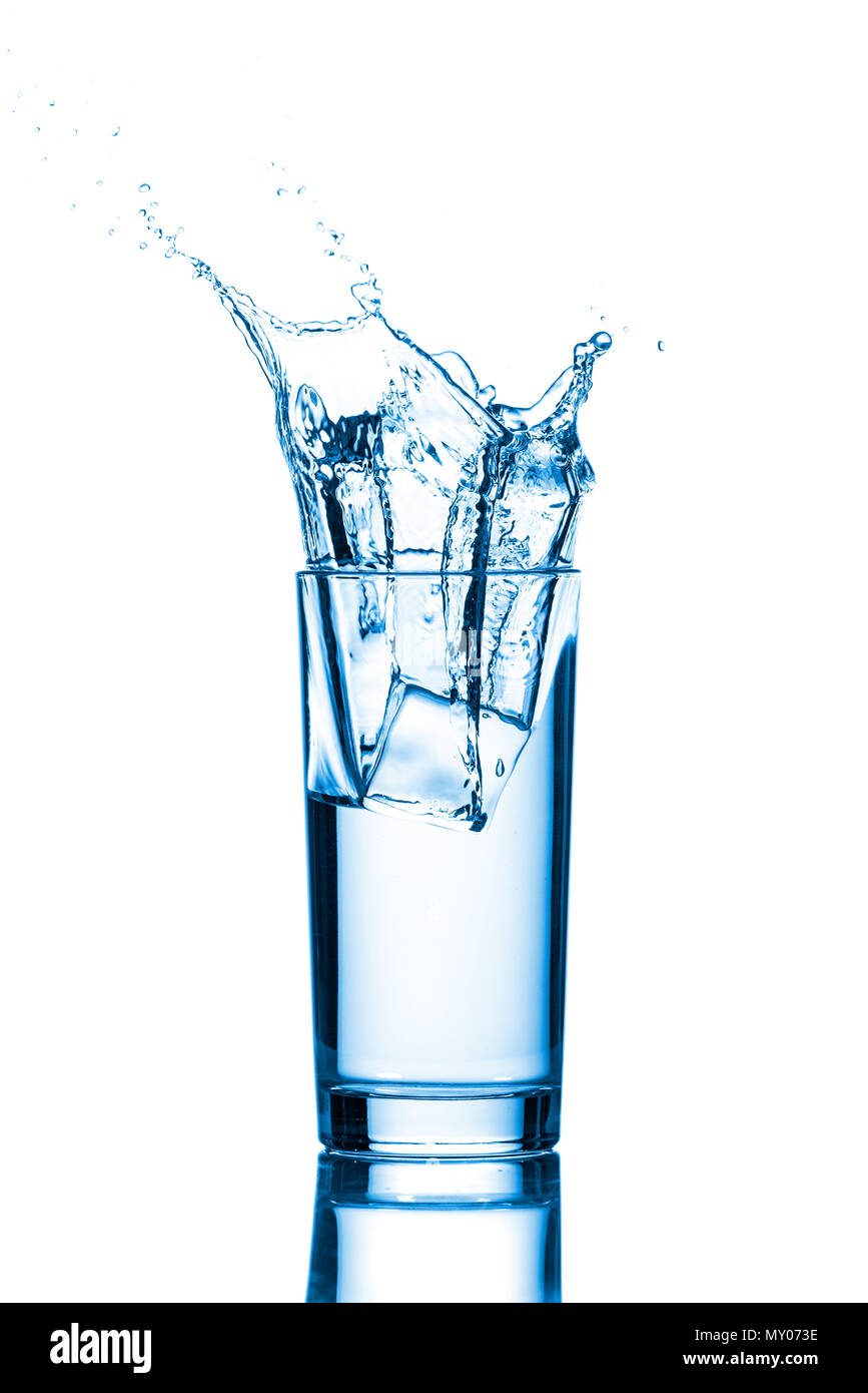 Glass of water with ice cubes Stock Photo - Alamy