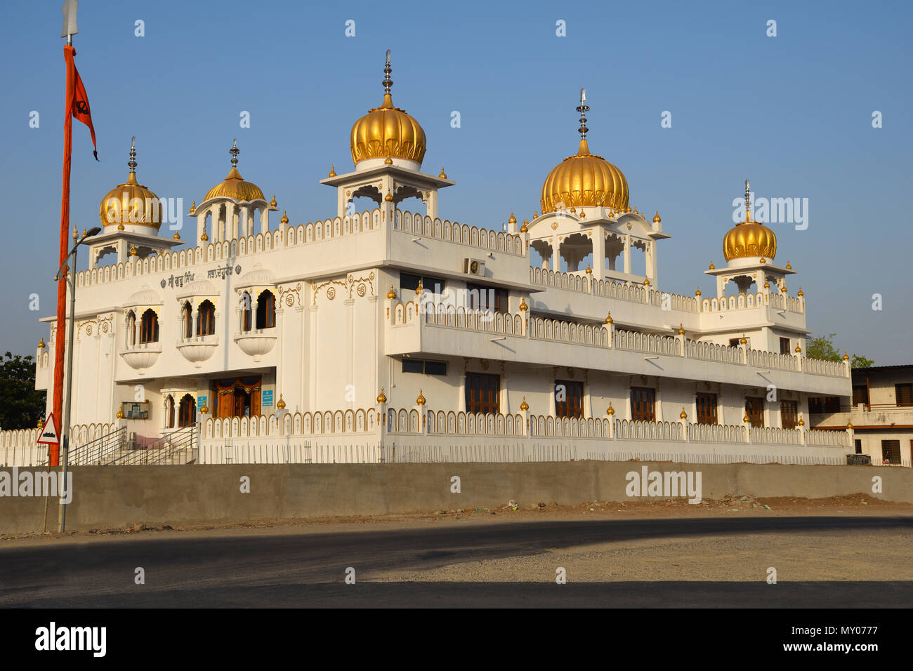 Side View, Gurudwara Guru Singh Sahib, Dehu Road, Pune, Maharashtra ...