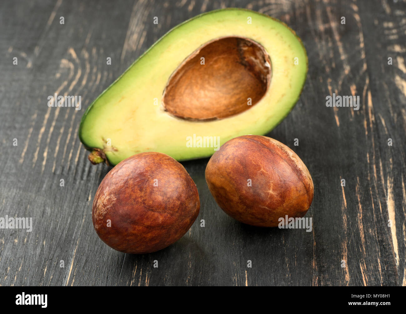 Avocado seed hi-res stock photography and images - Alamy