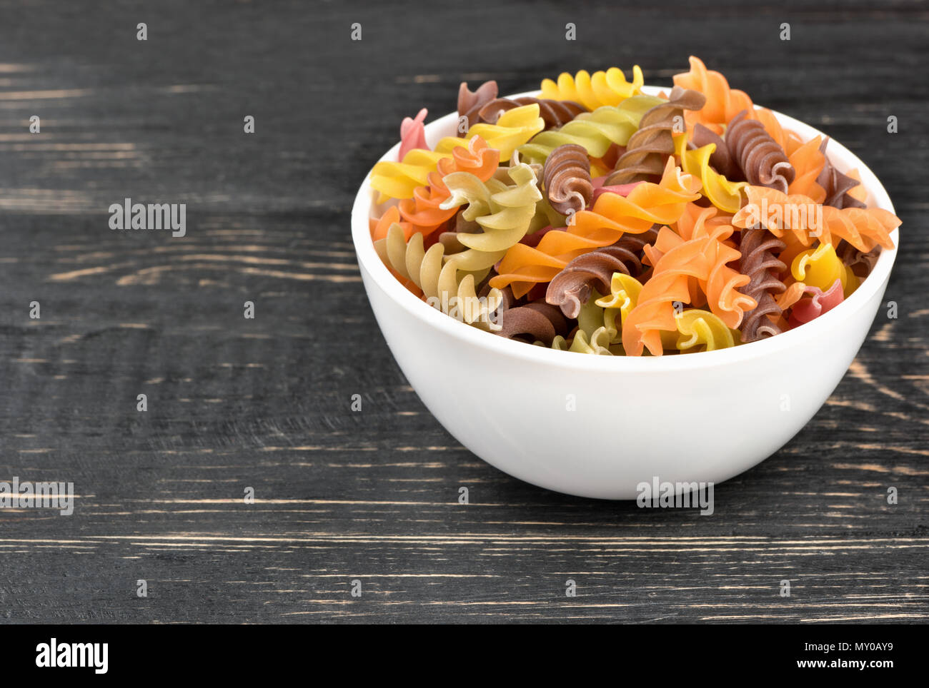 Colored fusilli hi-res stock photography and images - Alamy