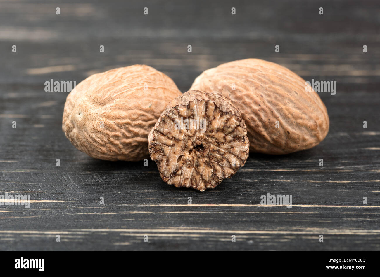 Nutmeg spice hi-res stock photography and images - Alamy