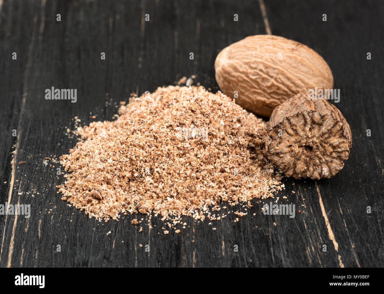 Teaspoon nutmeg hi-res stock photography and images - Alamy