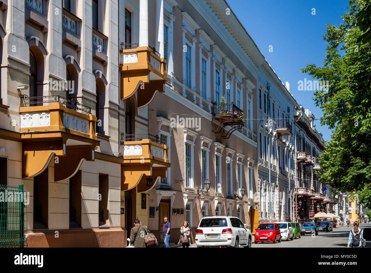 Historical boulevard hi-res stock photography and images - Alamy