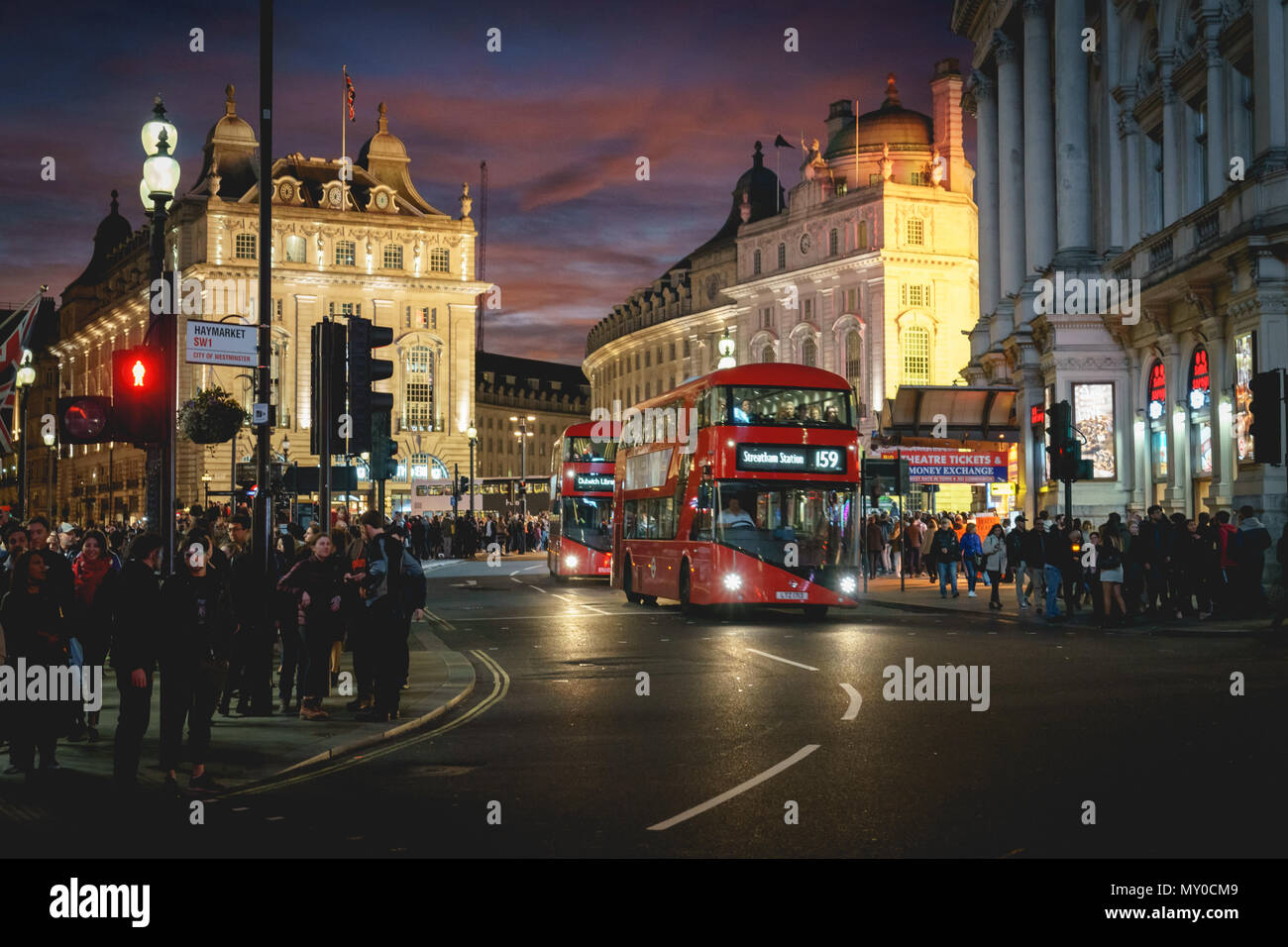Piccadilly circus billboard hi-res stock photography and images - Alamy