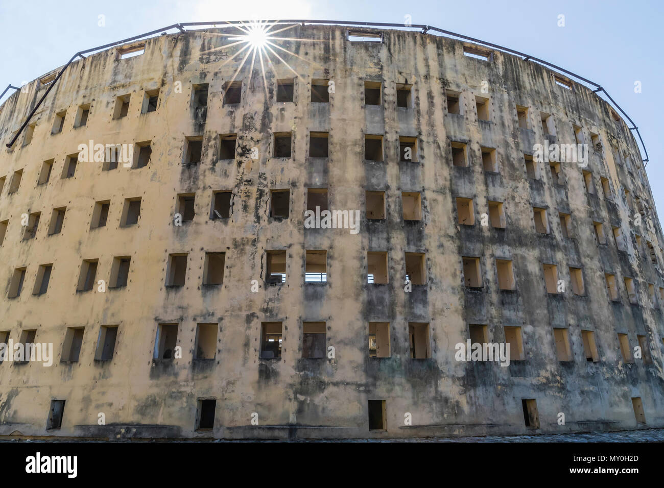 Panopticon prison design hi-res stock photography and images - Alamy