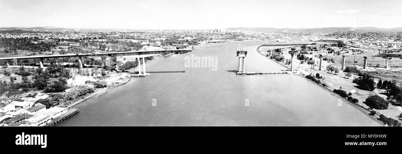 Gateway Bridge under construction, Brisbane, September 1984 Stock Photo ...