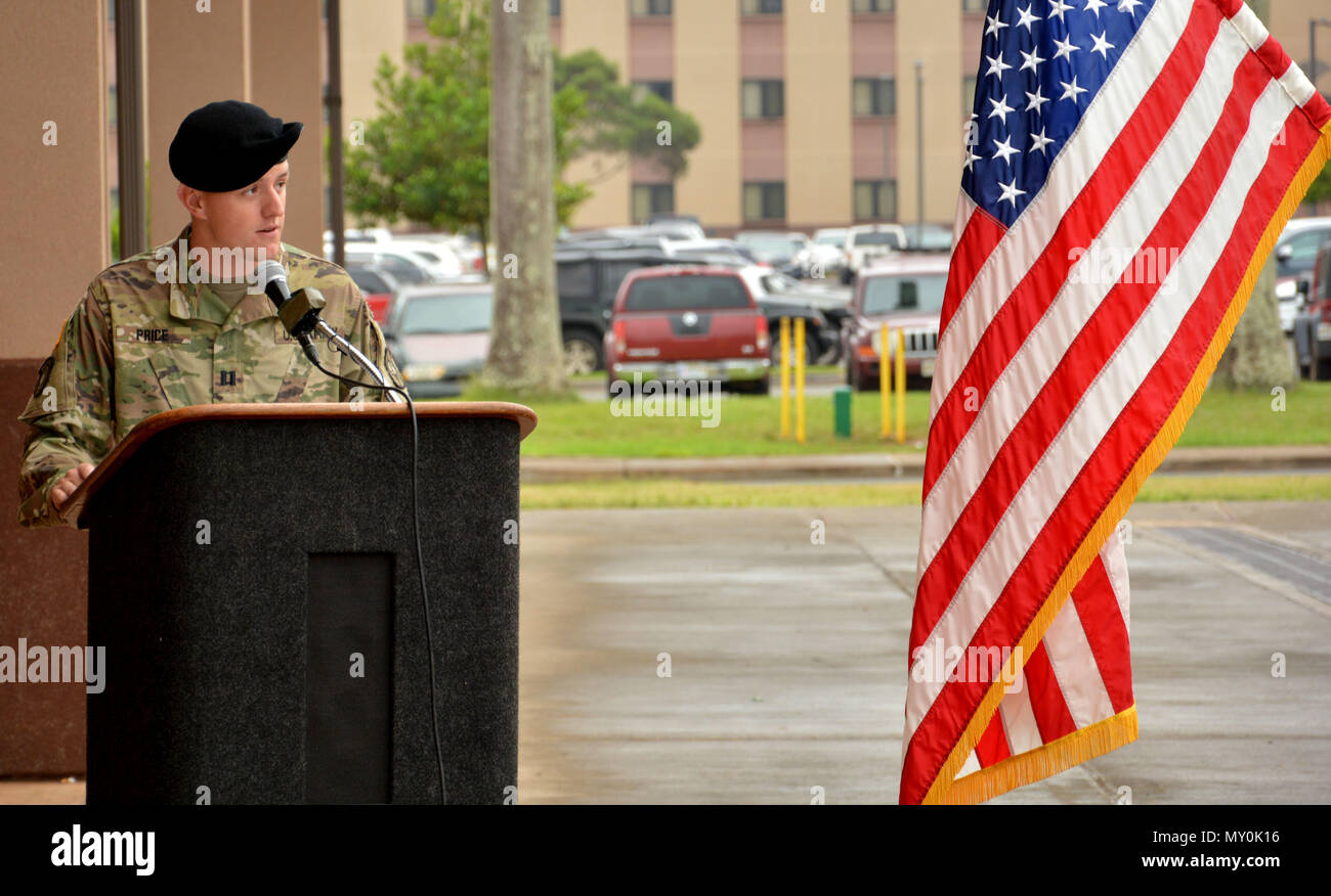 SCHOFIELD BARRACKS, Hawaii- Capt. Joseph Price, company commander ...