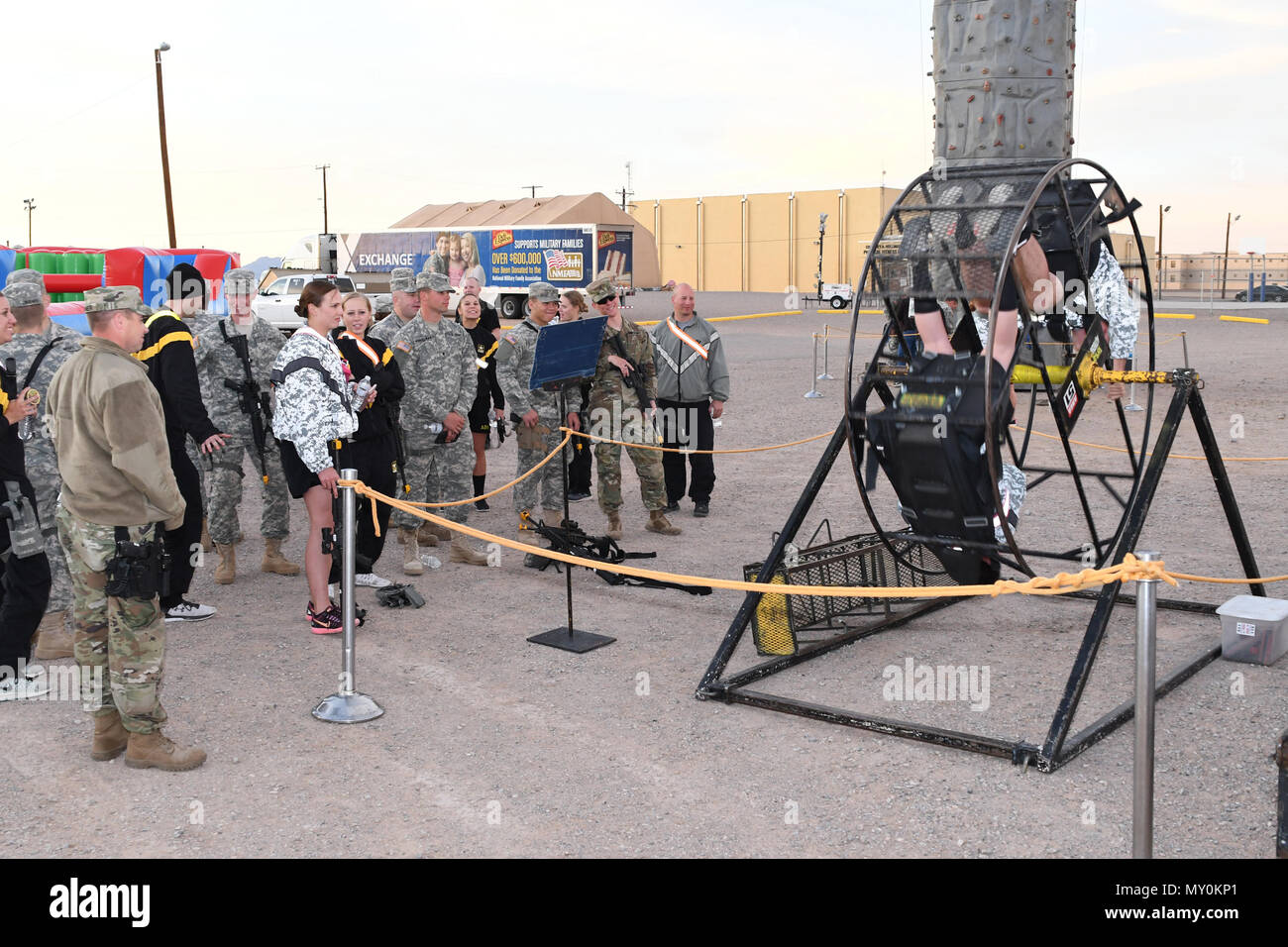 Uso soldiers 2016 hi-res stock photography and images - Alamy