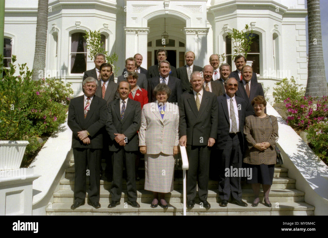 Paul davis 1995 hi-res stock photography and images - Alamy