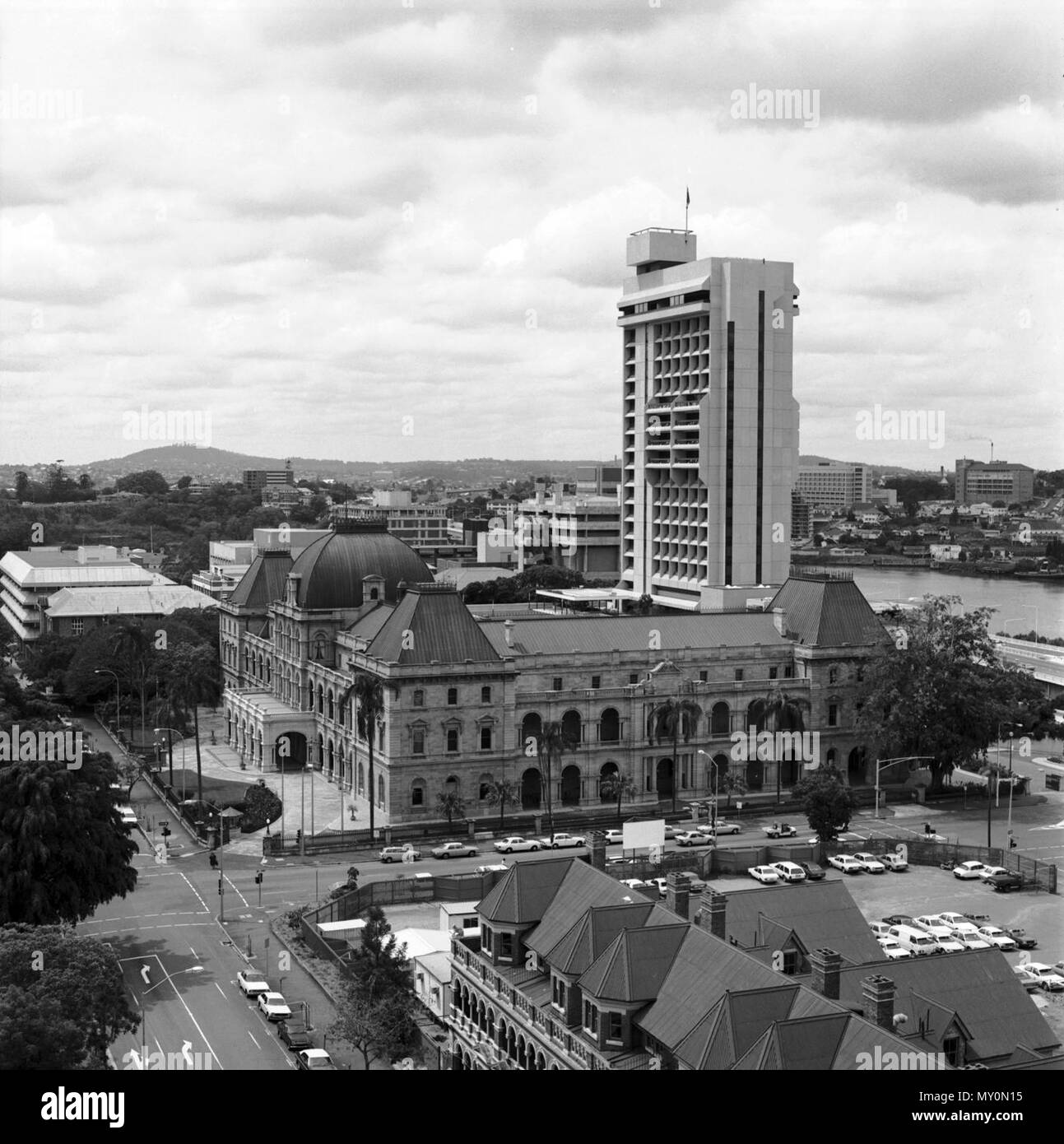 Queensland parliament house hi-res stock photography and images - Alamy
