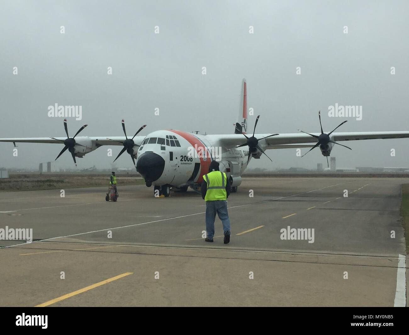 The aircraft CGNR 2008 arrives at the L-3 Communications Integrated ...