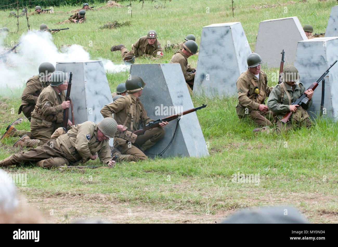 Reenacting a gunfight hi-res stock photography and images - Alamy