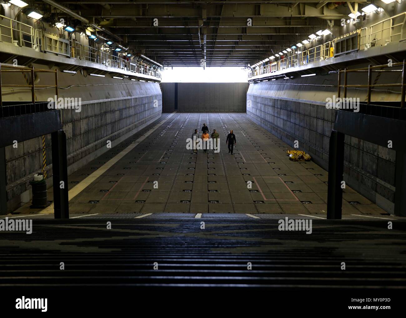 180529-N-UG095-021 SAN DIEGO (May 29, 2018) Business leaders from the ...