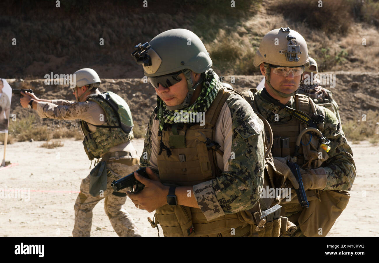 Combat Cameramen practice close-quarters battle training during Fleet ...