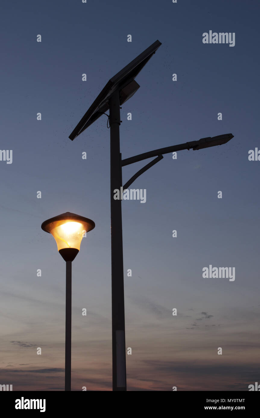 Solar street light hi-res stock photography and images - Alamy