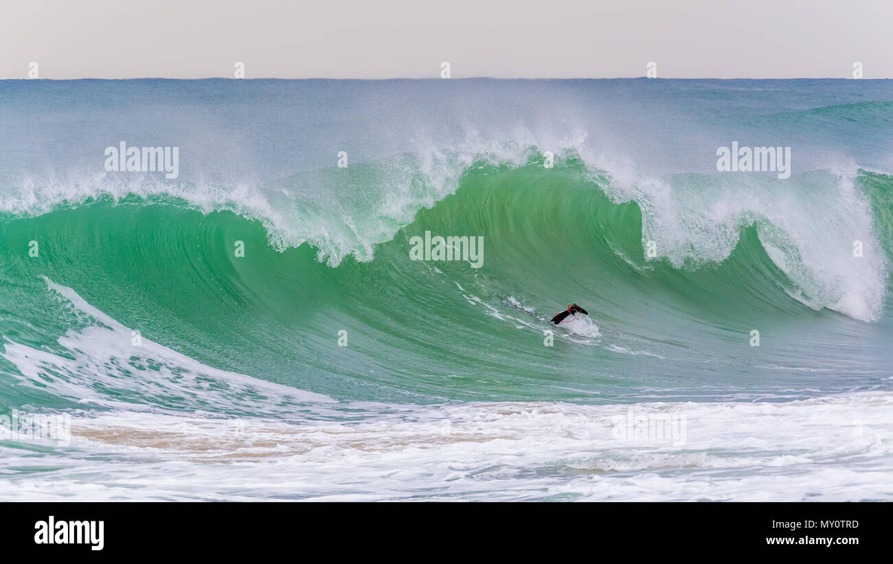 Nice waves in the mediterranean ocean Stock Photo - Alamy