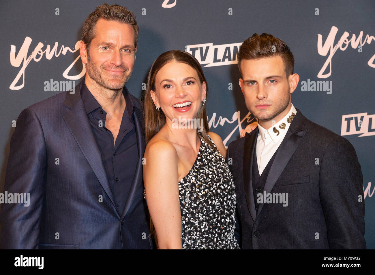 New York, USA - June 4, 2018: Peter Hermann, Sutton Foster and Tino ...