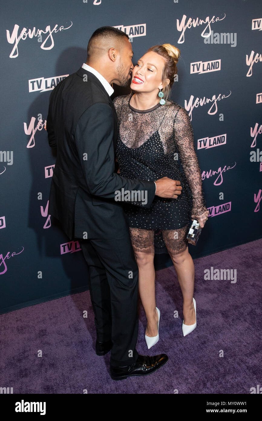 Charles michael davis hi-res stock photography and images - Alamy