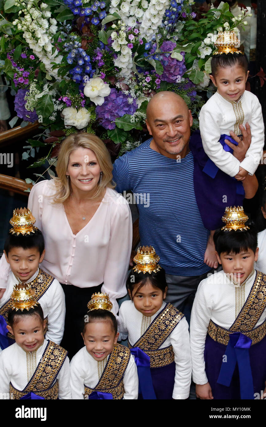 London UK. 5th Jun, 2018. Kelli O'Hara and Ken Watanabe pose, with ...