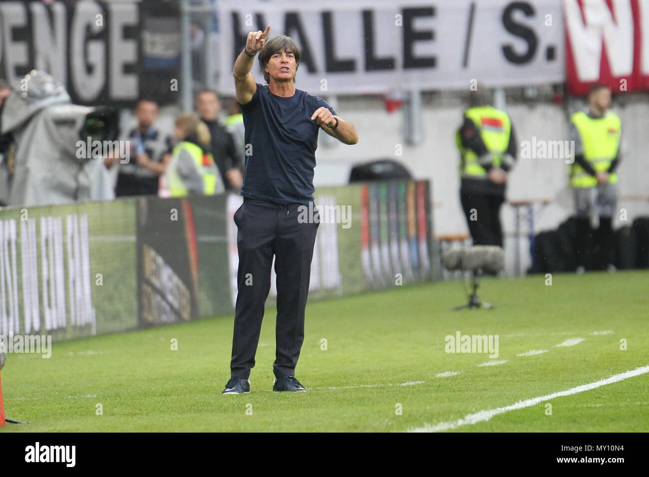 Bundescoach Joachim Jogi Low, Loew (Germany), Austria - Germany, Test ...