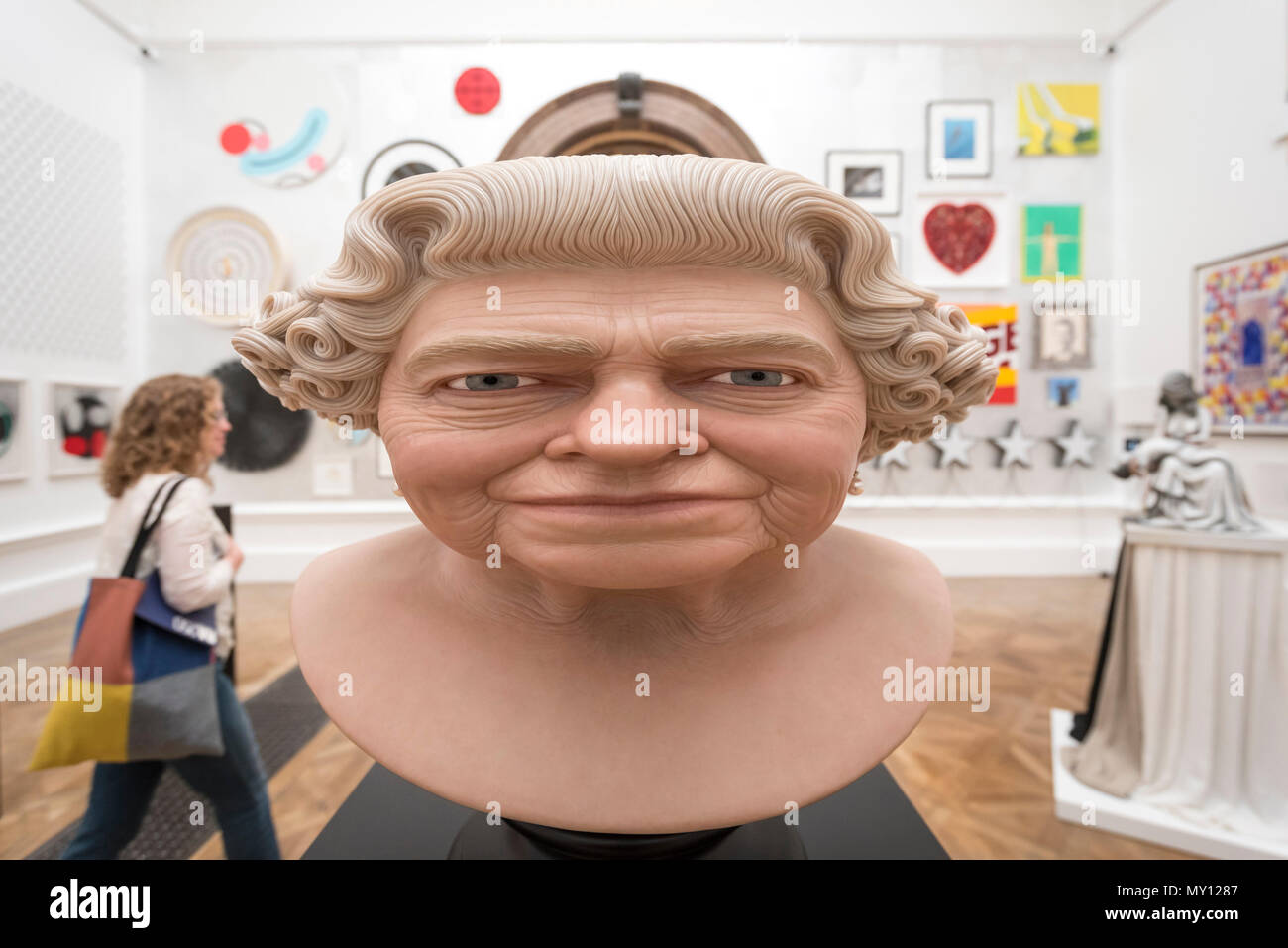 Grayson perry hi-res stock photography and images - Alamy