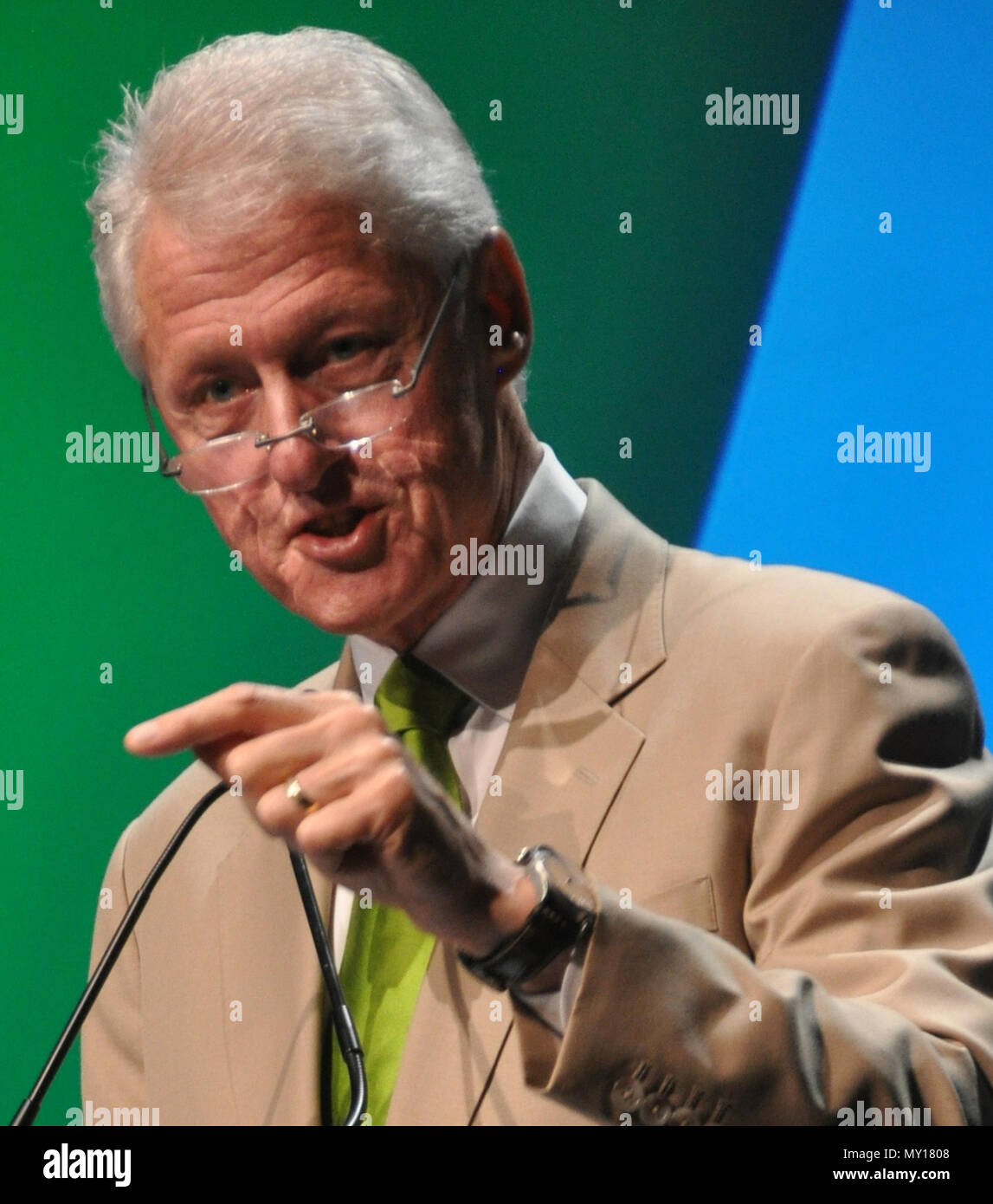 LAS VEGAS - AUGUST 7: Former President Bill Clinton speaks at the ...