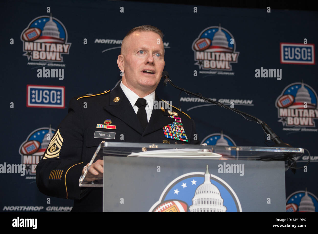 U S Army Command Sgt Maj John W Troxell Senior Enlisted Advisor To