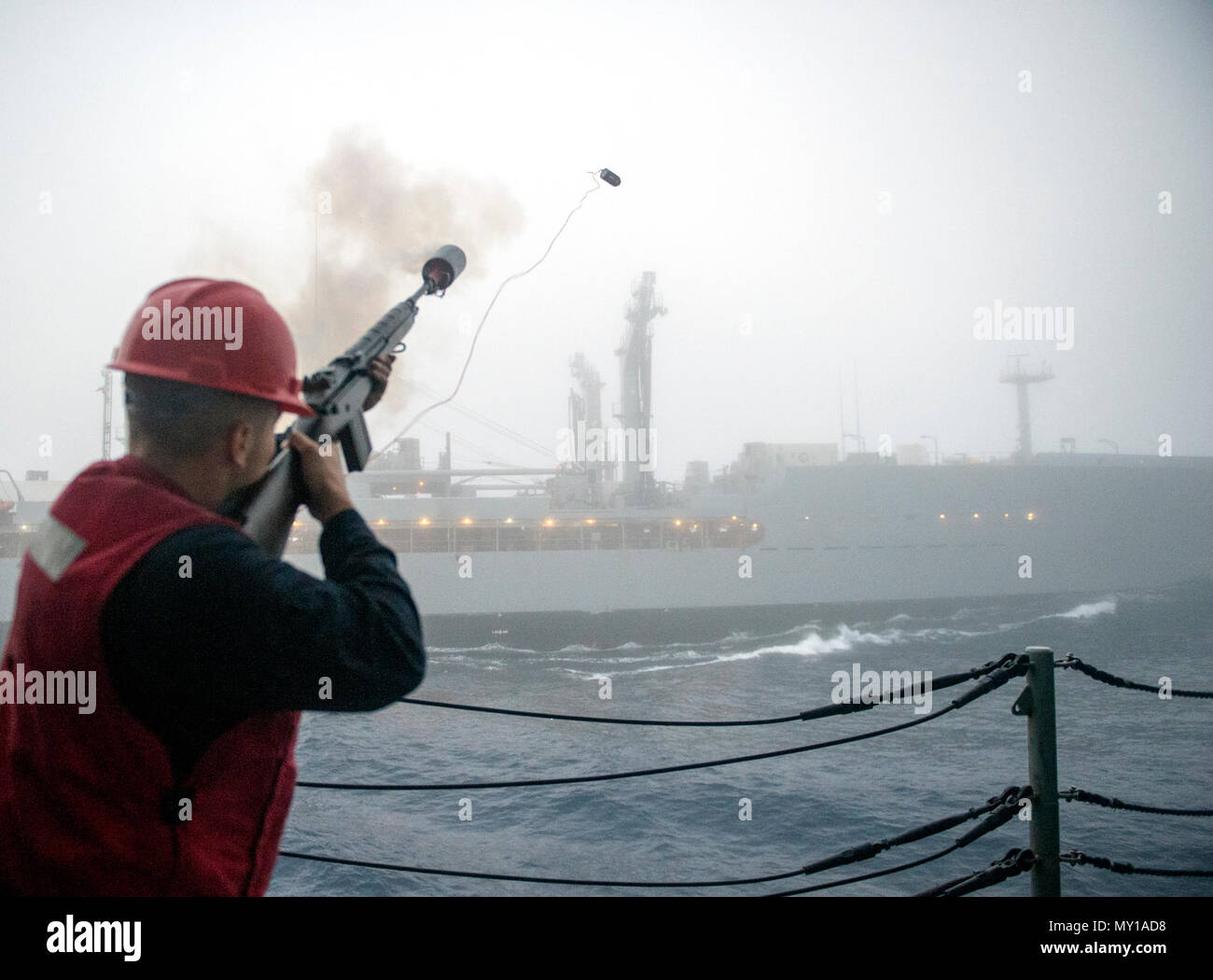 161108-N-FT178-008 PACIFIC OCEAN (Nov. 8, 2016) Seaman Dylan Wiesert ...