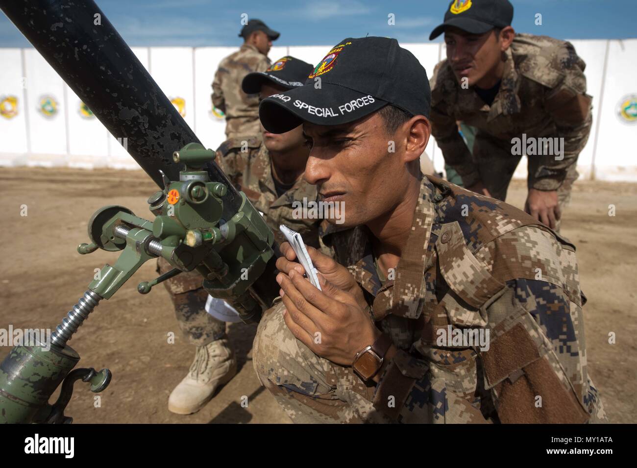 Iraqi counter terrorism services hi-res stock photography and images ...