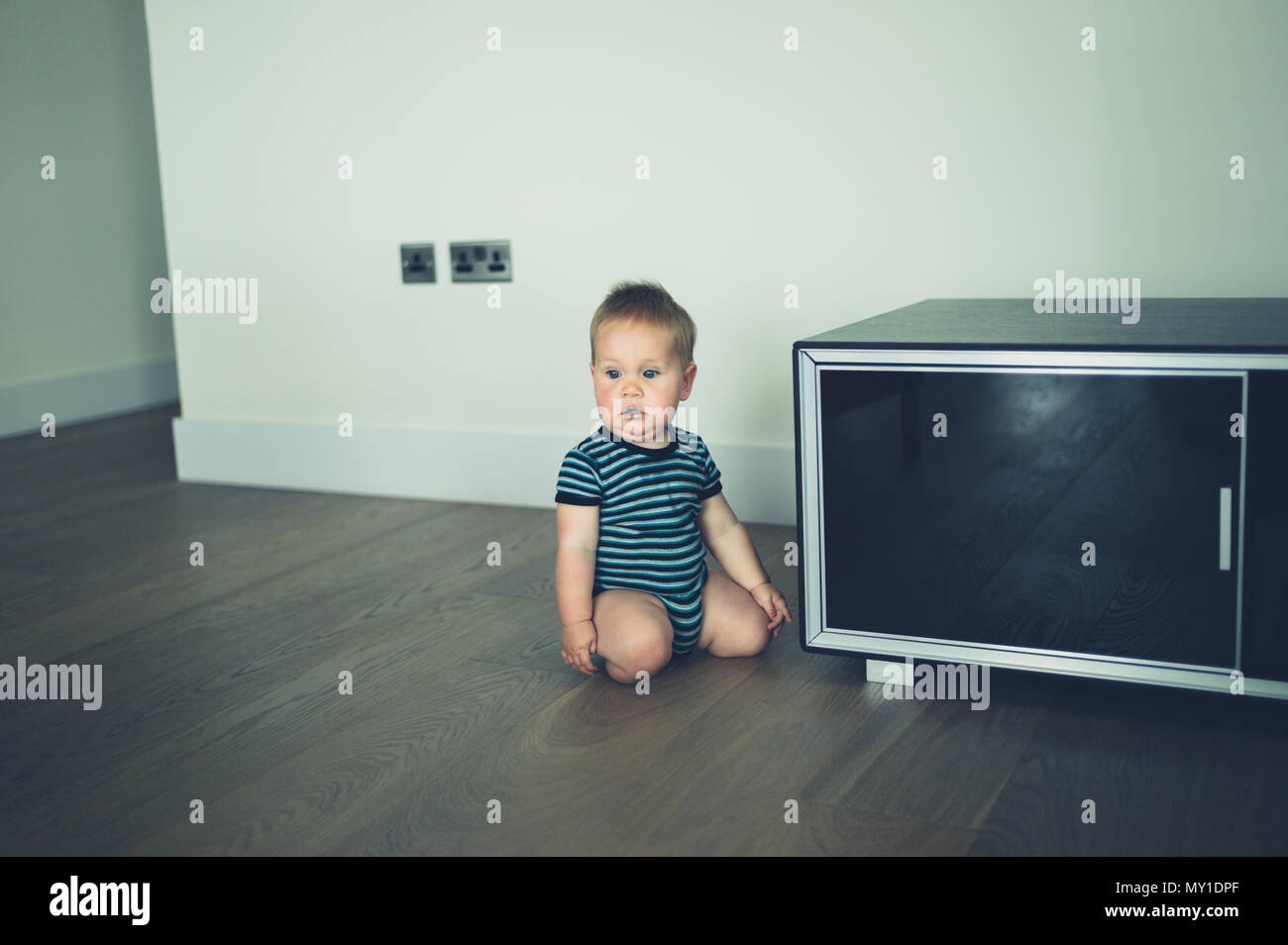 Confused baby hi-res stock photography and images - Alamy