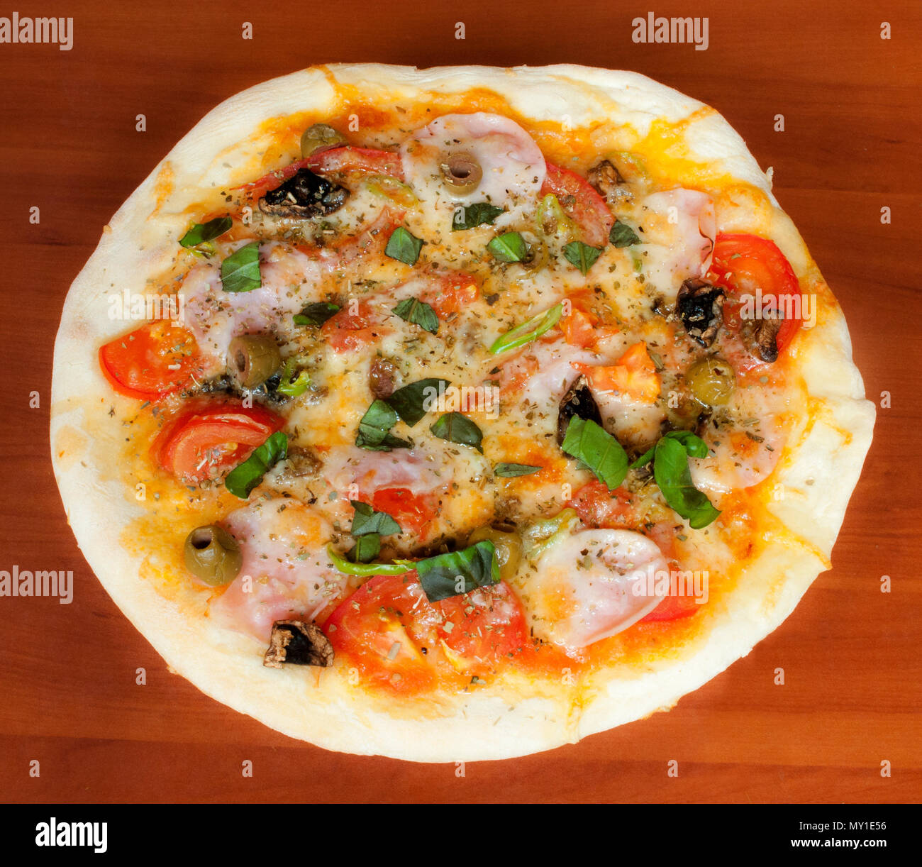 Oregano pizza hi-res stock photography and images - Alamy