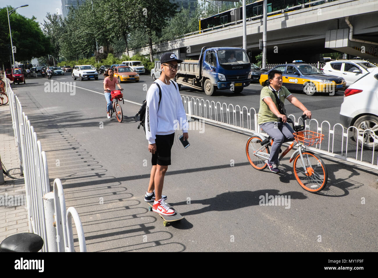 Skateboarding asia hi-res stock photography and images - Alamy