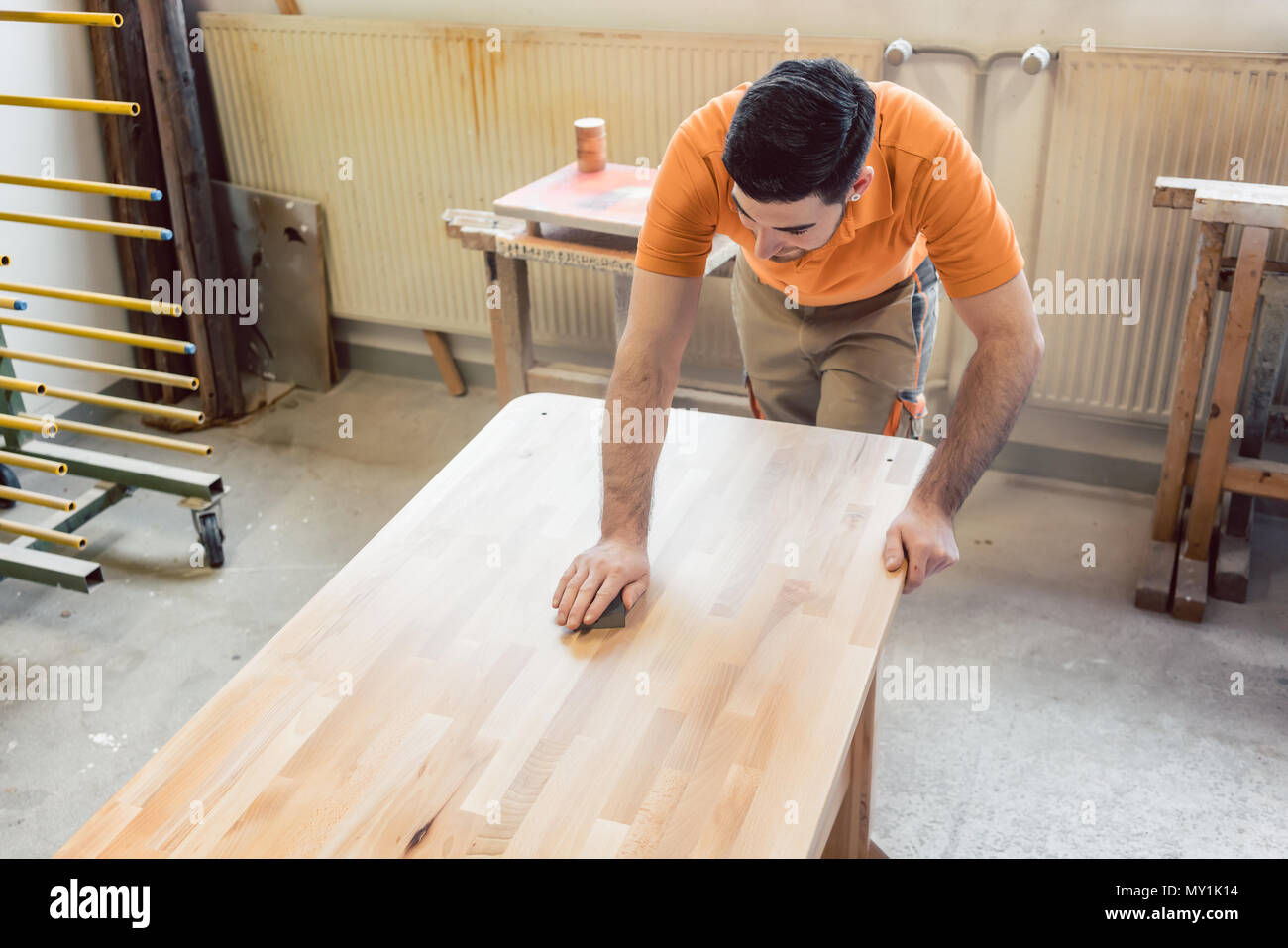 Polishing furniture hi-res stock photography and images - Alamy