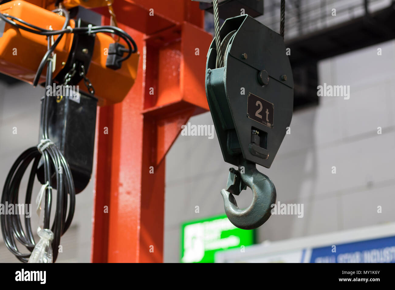 Steel hoists hi-res stock photography and images - Alamy