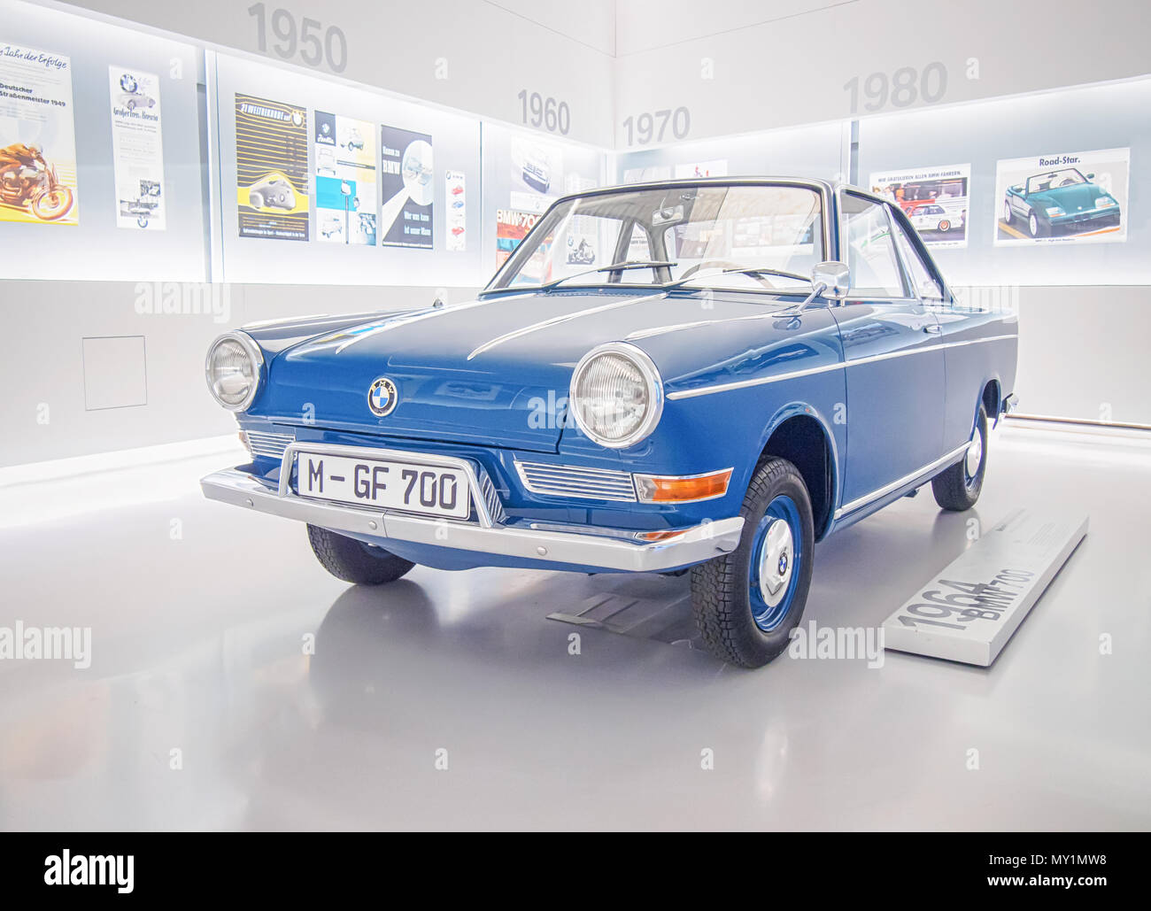 1964 museum hi-res stock photography and images - Alamy