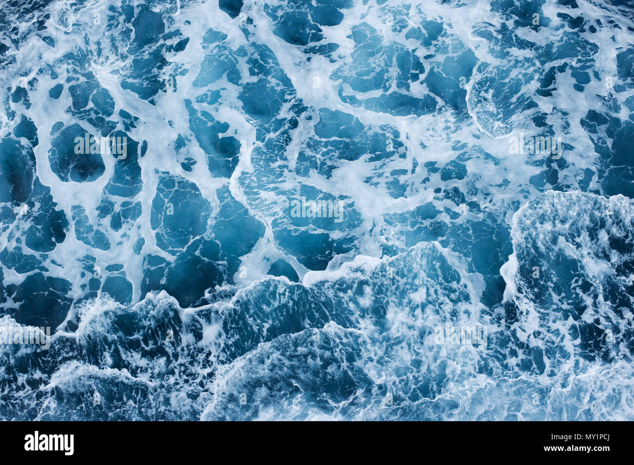 White foam from sea hi-res stock photography and images - Alamy