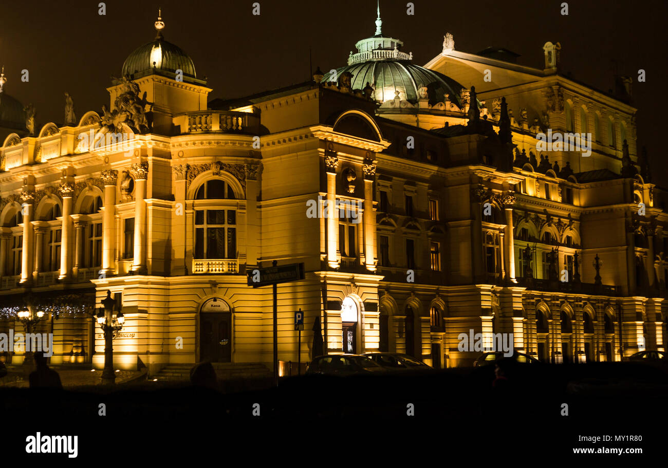 night the old buildings are beautifully illuminated Stock Photo - Alamy