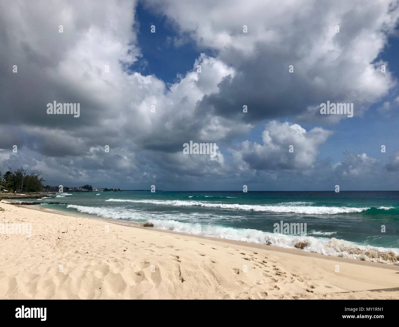 Beautiful panoramic view of an scenic untouched sand beach in Barbados ...